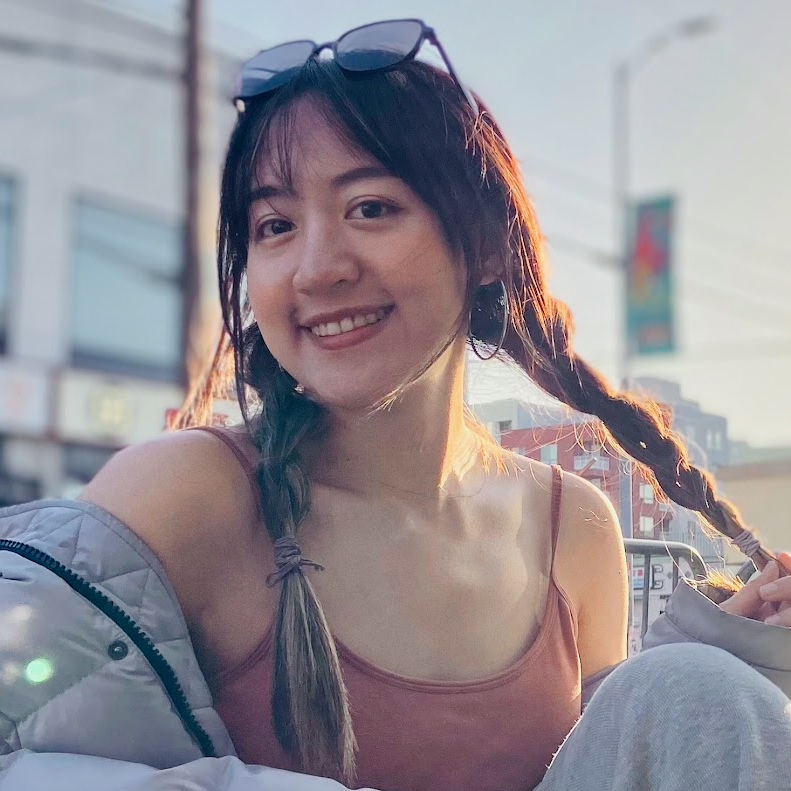 Evany 千千 | Podcast, Instagram, Facebook | Portaly