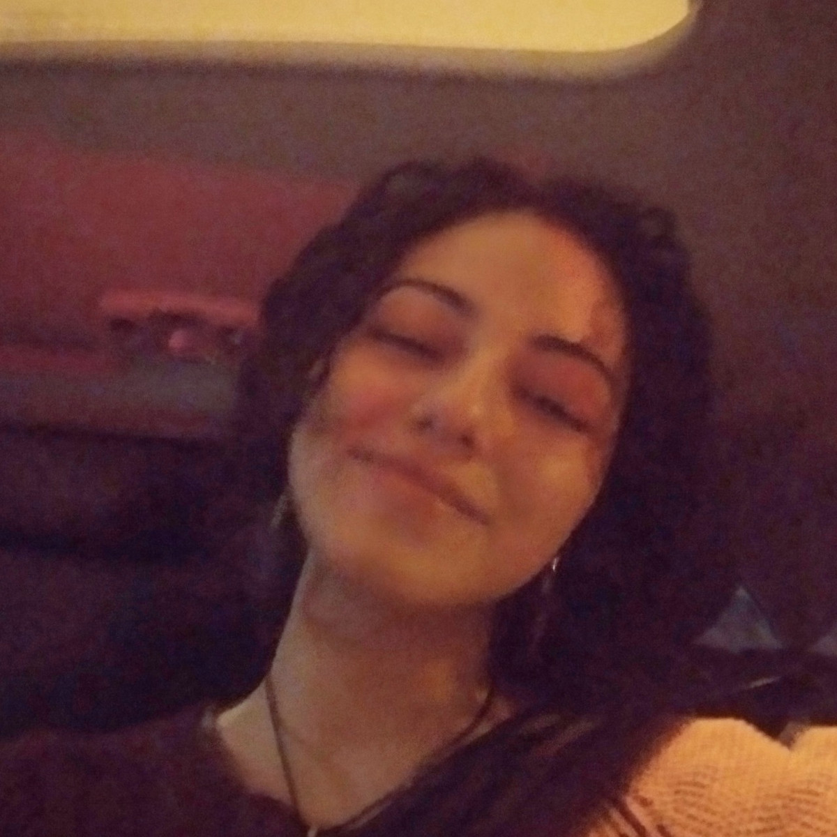 Ceci 🦁 | Instagram, TikTok, Podcast | Portaly