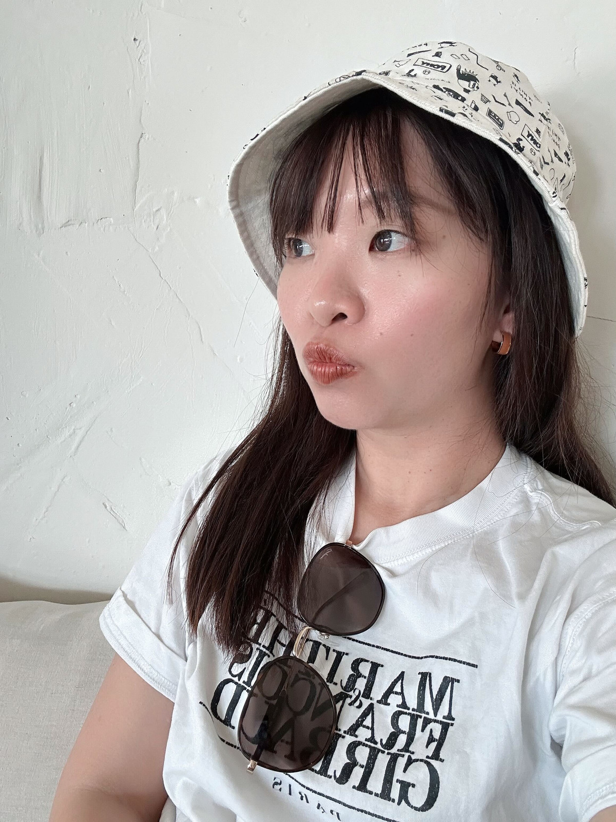 Irene LIN | Podcast, Instagram, Facebook | Portaly