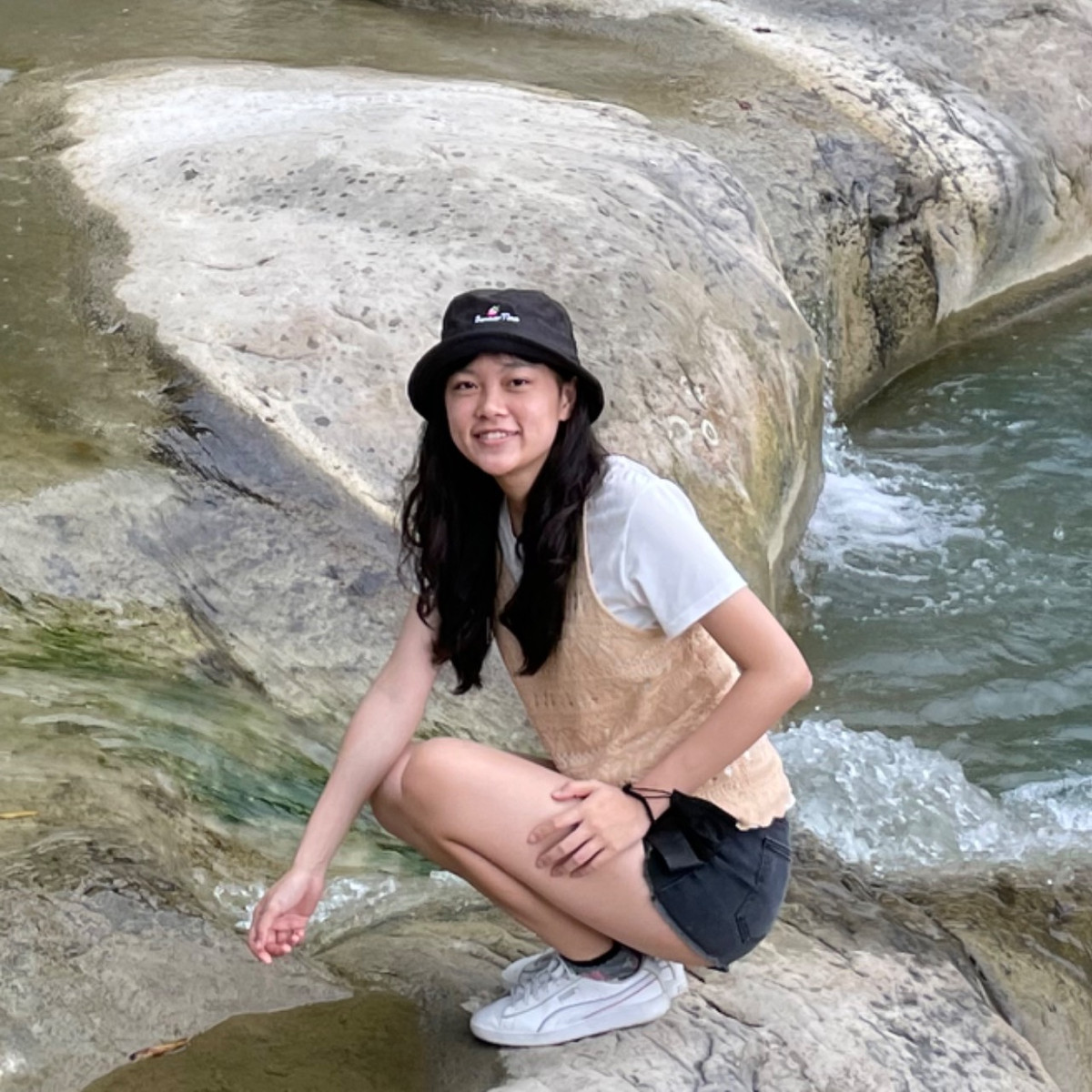 Tsai Tzu Fang | Facebook | Portaly