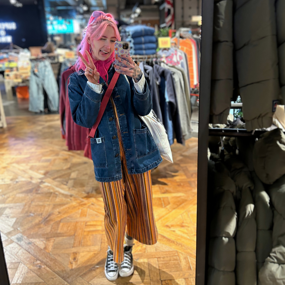 Adelaide Saywell | YouTube, Instagram, TikTok | Portaly (Adelaide)