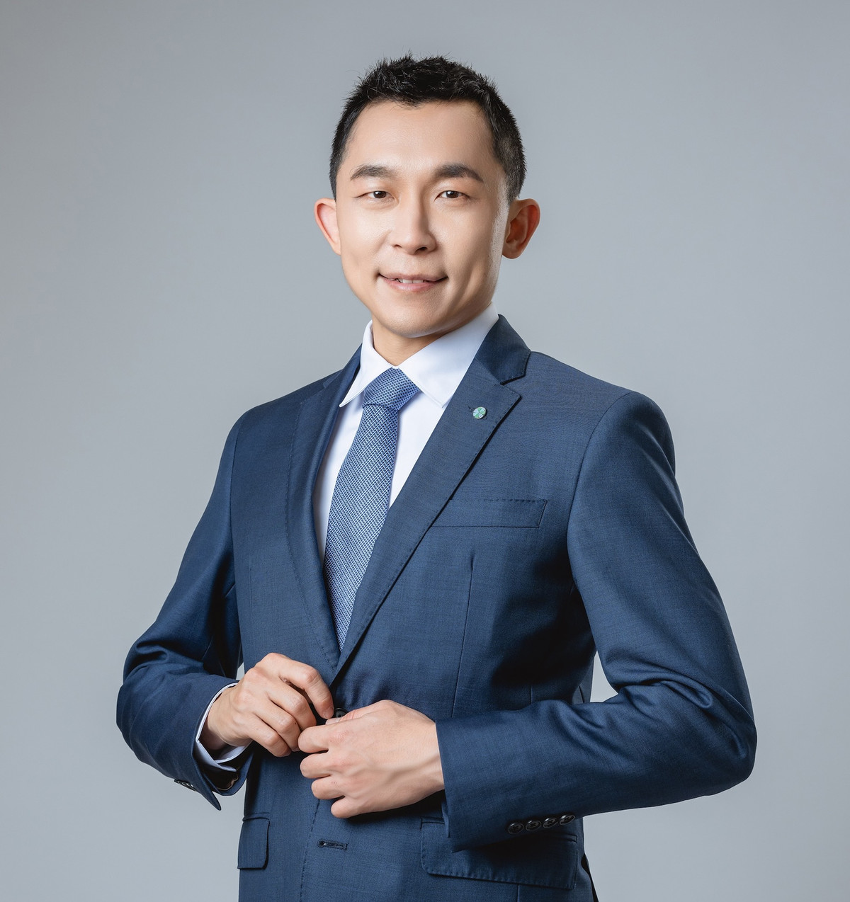 Sung-Sheng Tsai, CFA | YouTube, Instagram, Facebook | Portaly