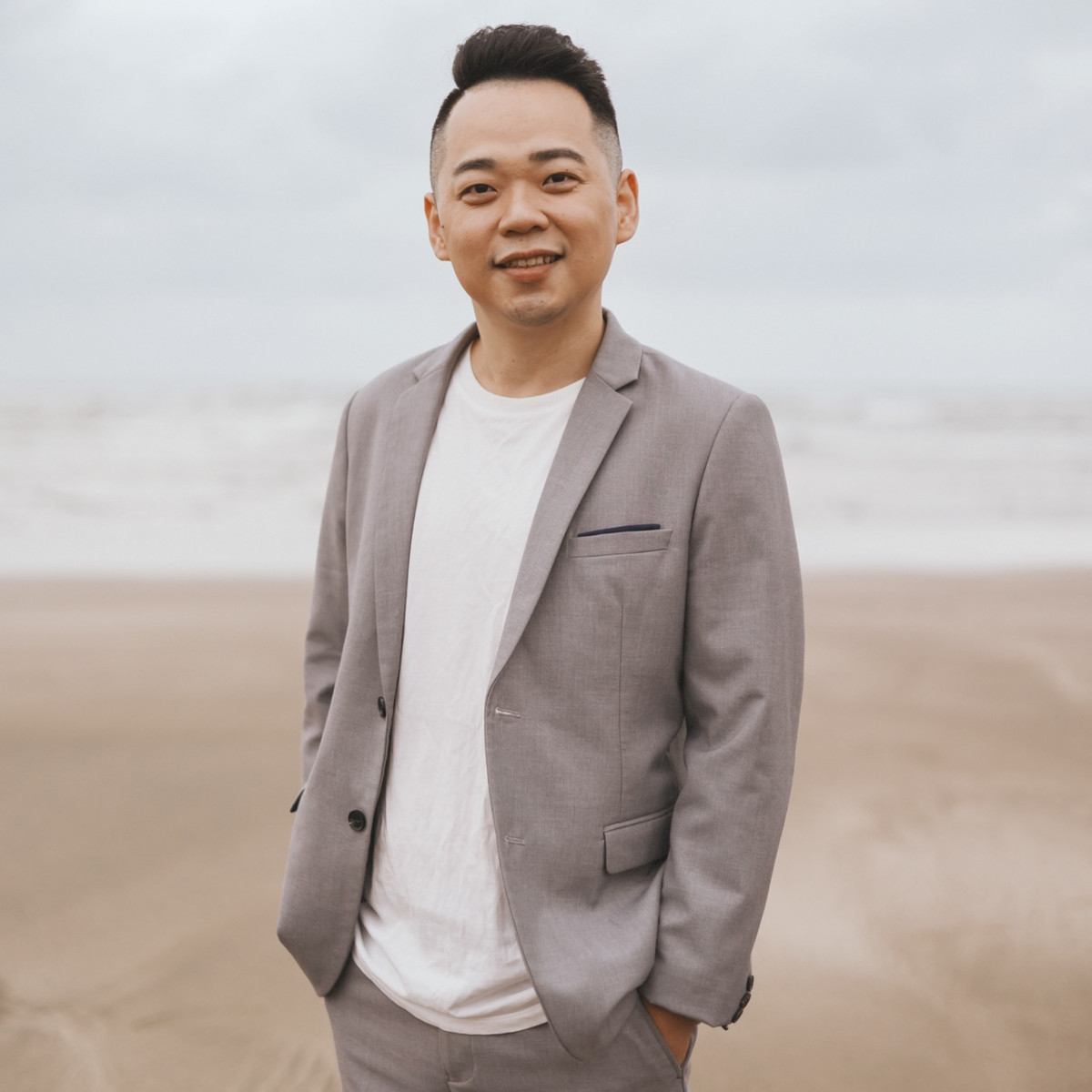 Ted 泰德 | Instagram, Twitter, Facebook | Portaly