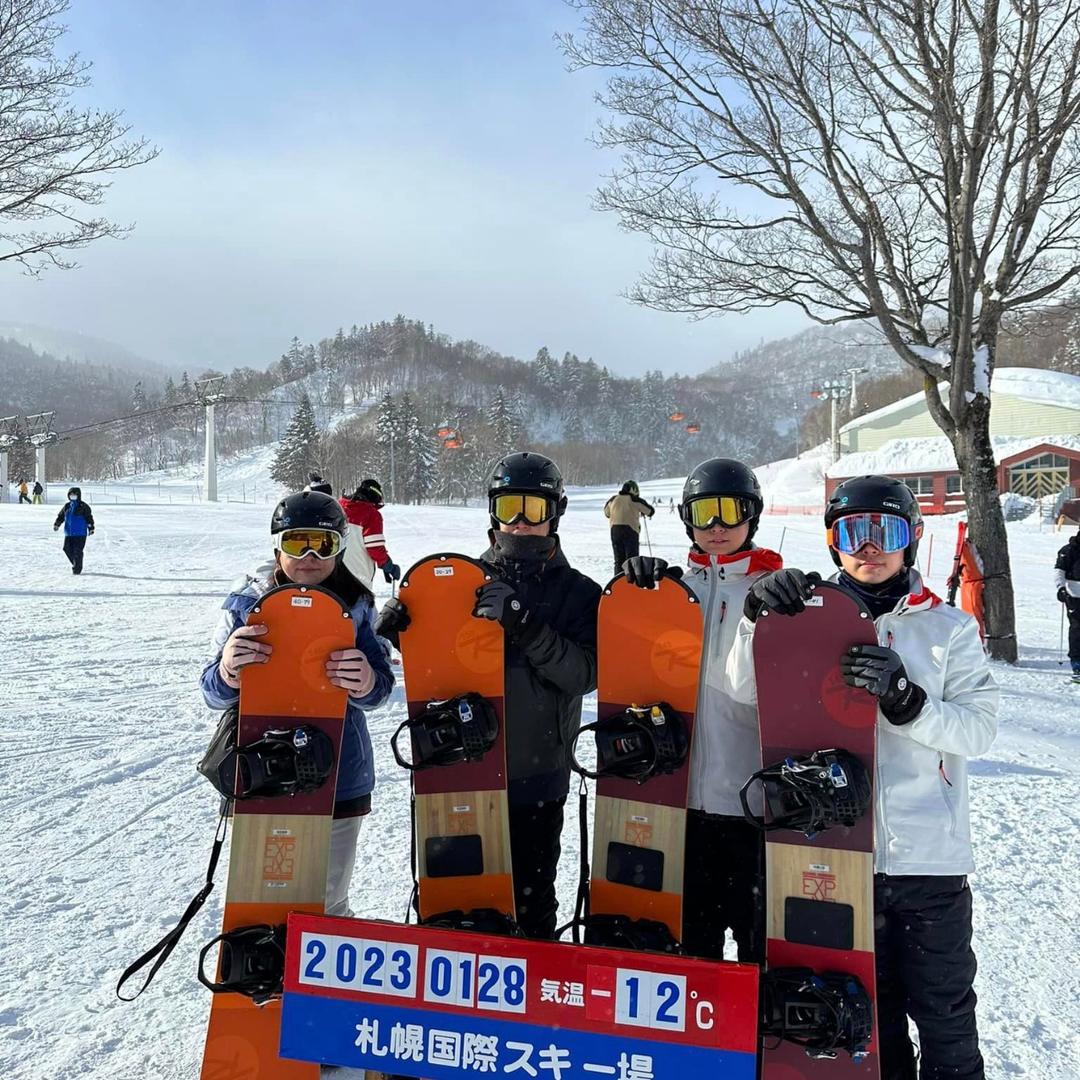 Chieh阿杰 | Instagram, Facebook | Portaly