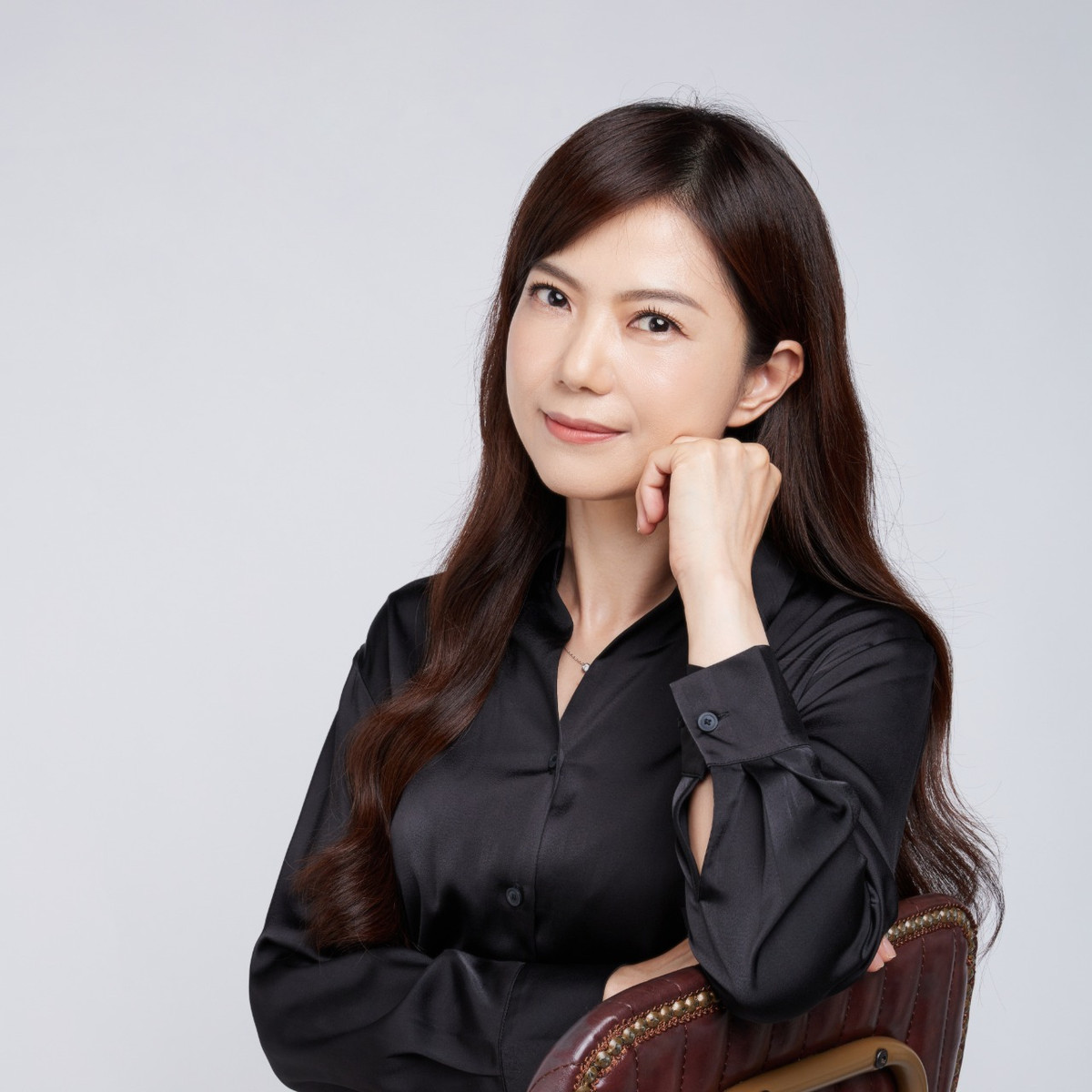 May Hsu | TikTok, Instagram, Facebook | Portaly