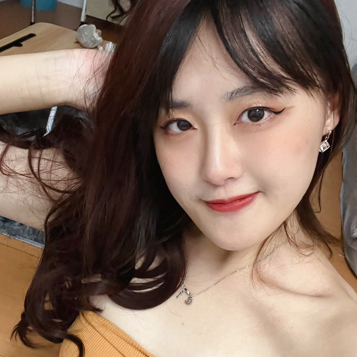 Catherine | YouTube, Instagram | Portaly