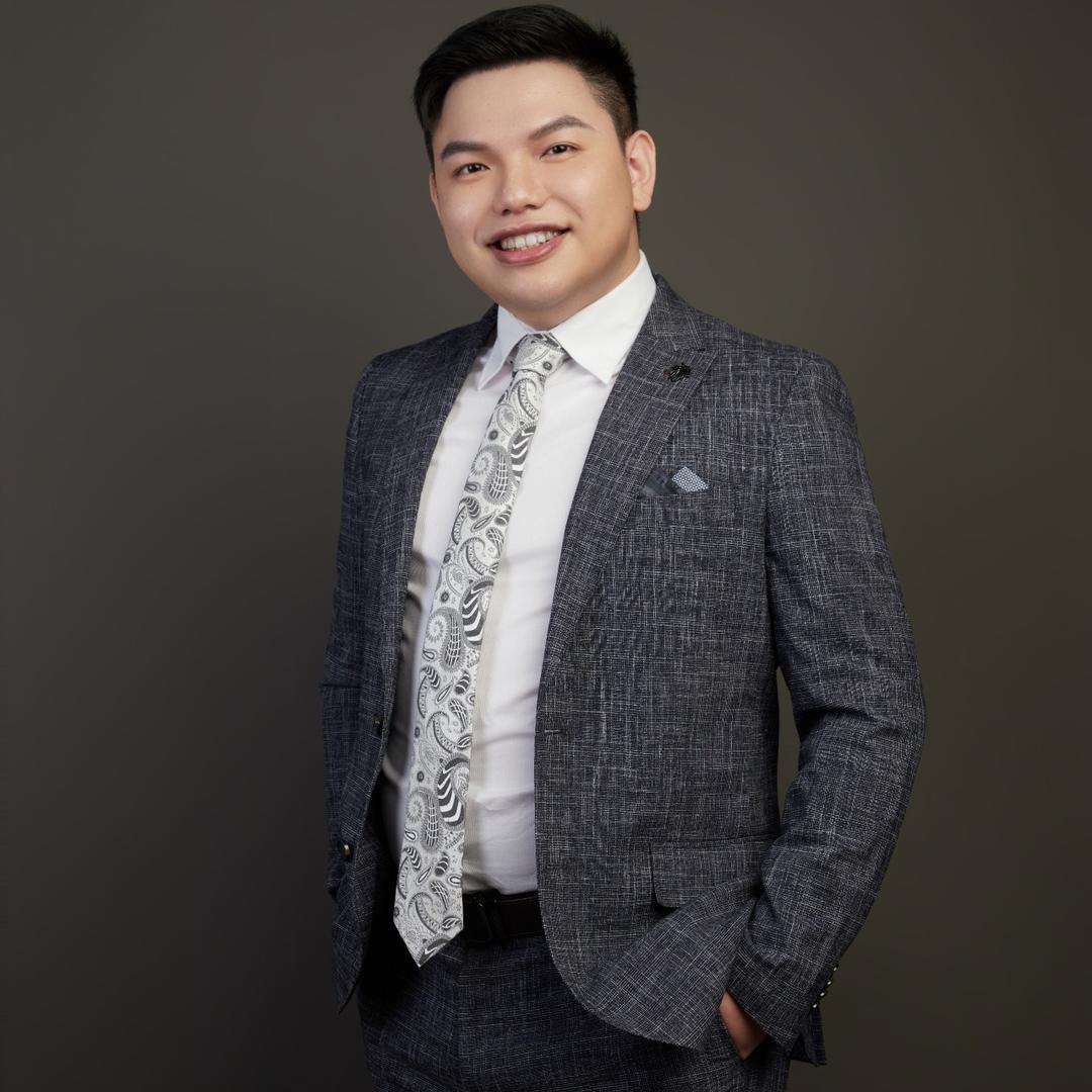 林子祐 JOHN LIN | YouTube, Instagram, Facebook | Portaly