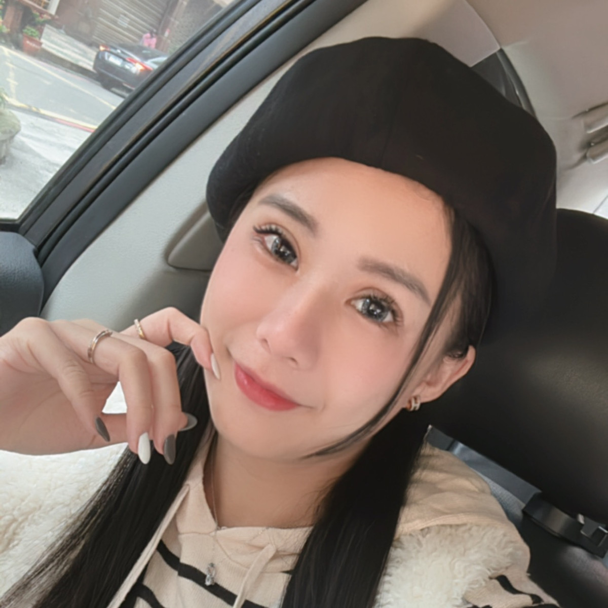 Eva🌹 | Instagram, TikTok | Portaly